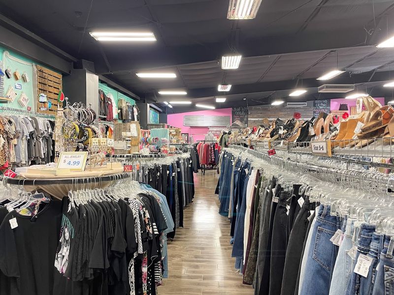 This Giant Secondhand Store in Oklahoma Has Endless Aisles of ...