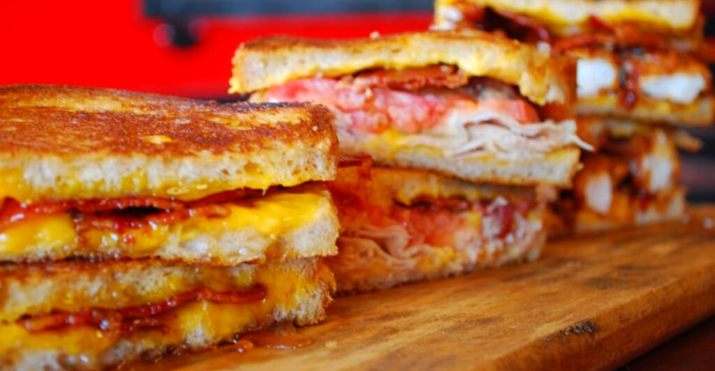 These 12 U.S. Restaurants Turn a Simple Grilled Cheese Into Something ...
